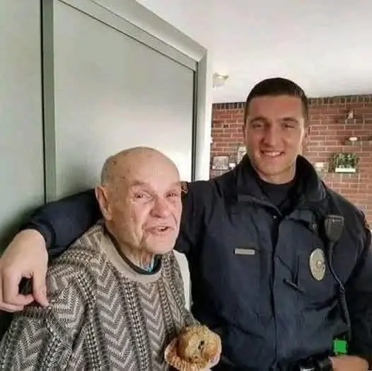 A Muffin, a Stranger, and a Smile: The Day We Brightened Phillip’s World