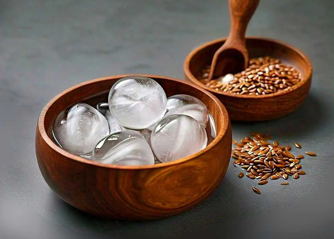 DIY Flaxseed Gel Ice cubes for Clear Skin & Large Pores
